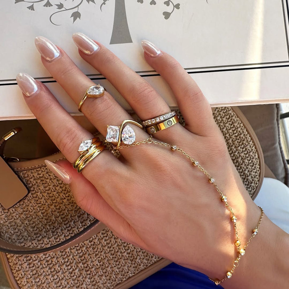 Clover Crystal Bangle Gold | Waterproof Stainless Steel Jewellery for Women – Indigo Lune